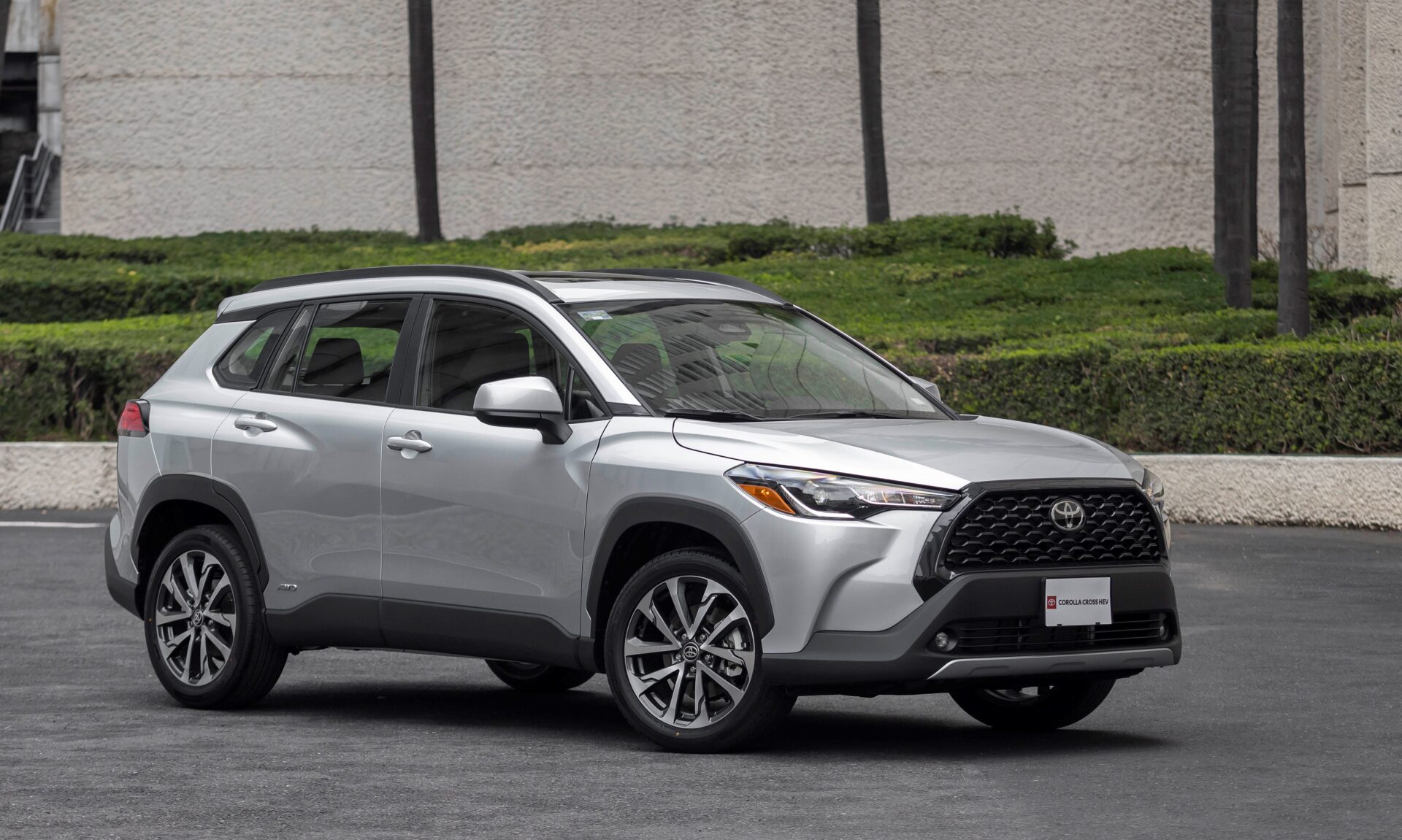 Toyota presenta su noveno híbrido eléctrico, ahora Corolla Cross HEV ...